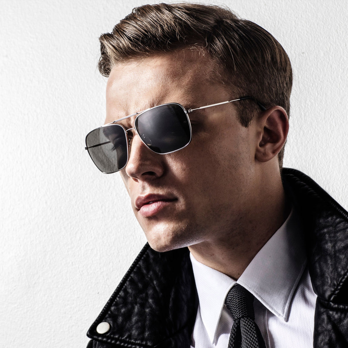 The Aviator Sunglasses Journey | From Pilots to Pop Culture | Journal ...